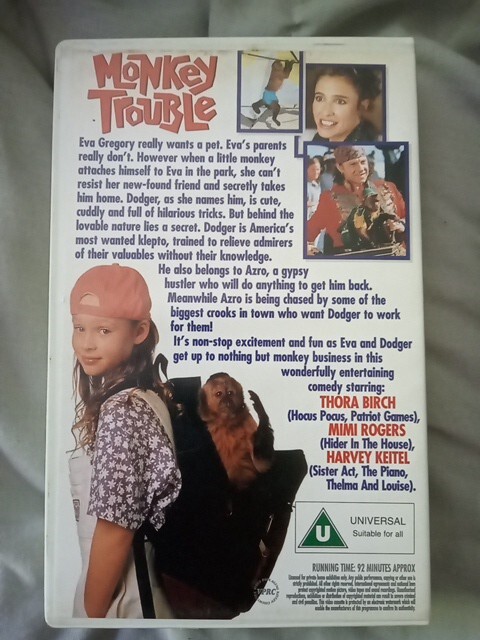 Monkey Trouble (VHS/SUR, 1995) Big Box Ex Rental Thora Birch Harvey ...