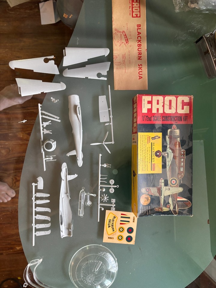 Lot of 4 vintage Frog 1/72 Model Airplane kits 156P, F102, 341P, F241 ...