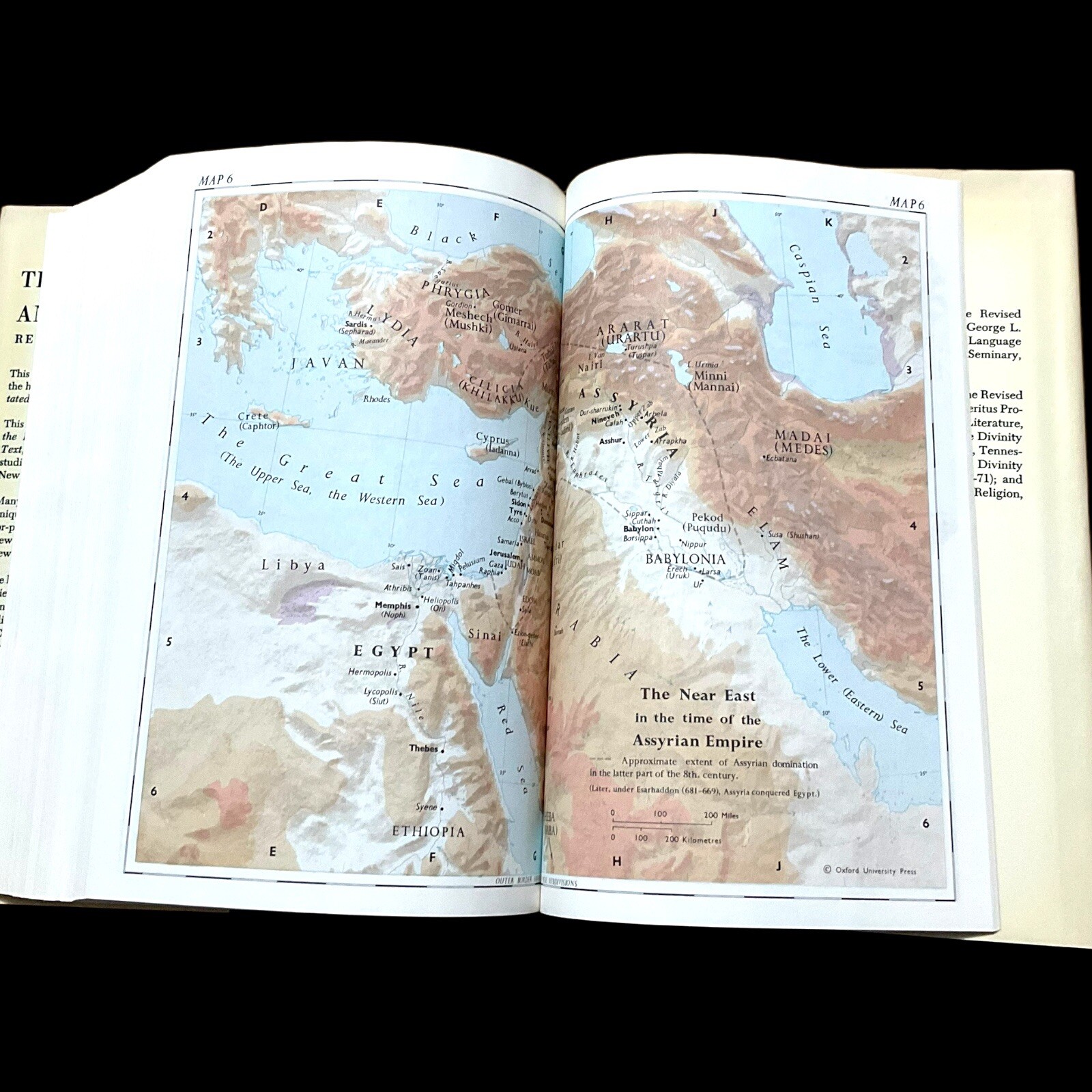 Vintage 1973 The New Oxford Annotated Bible Revised Standard Version ...