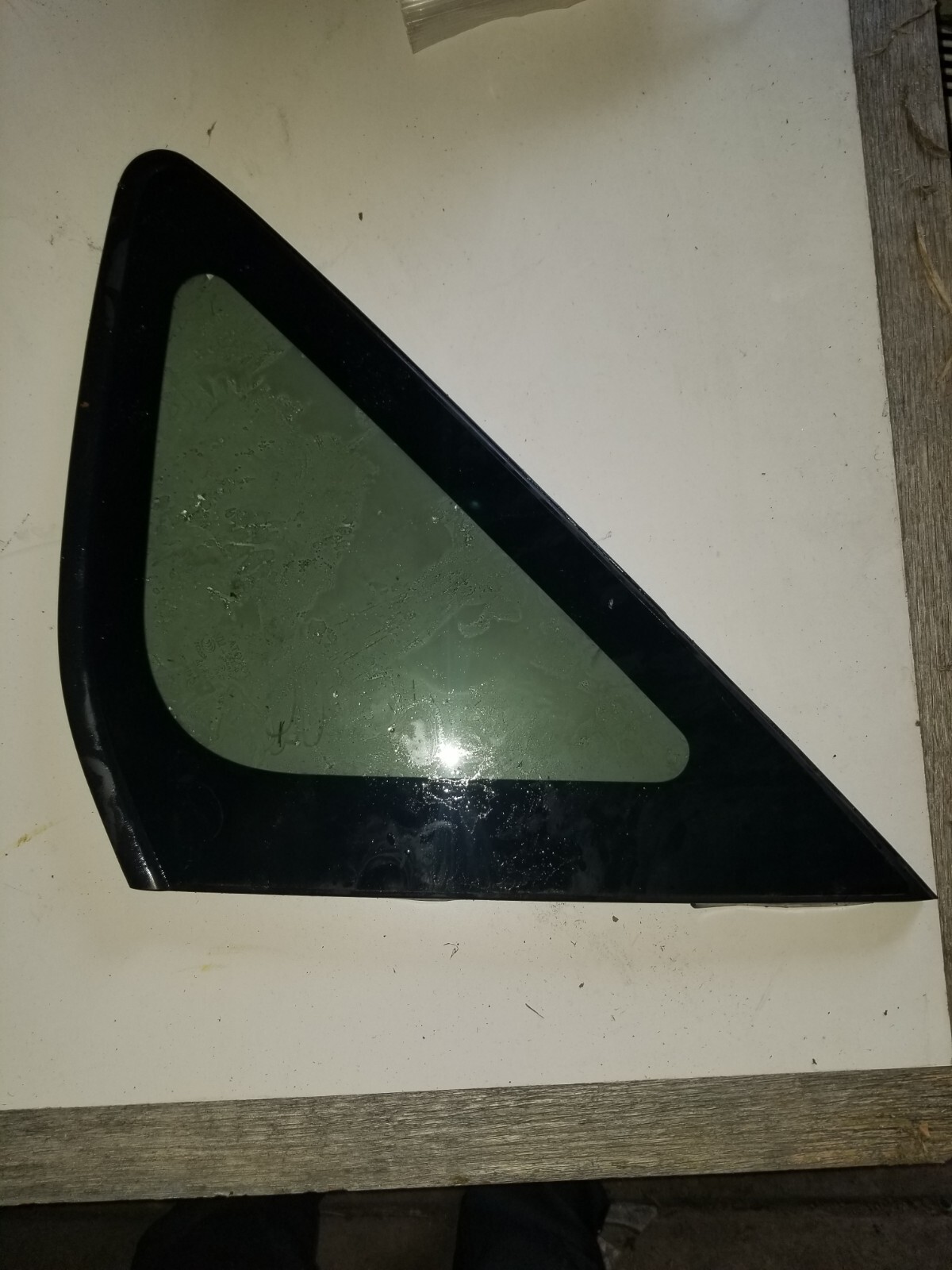 2005 TOYOTA PRIUS QUARTER VENT GLASS REAR RIGHT SLIGHT TINT OEM 04 05 ...