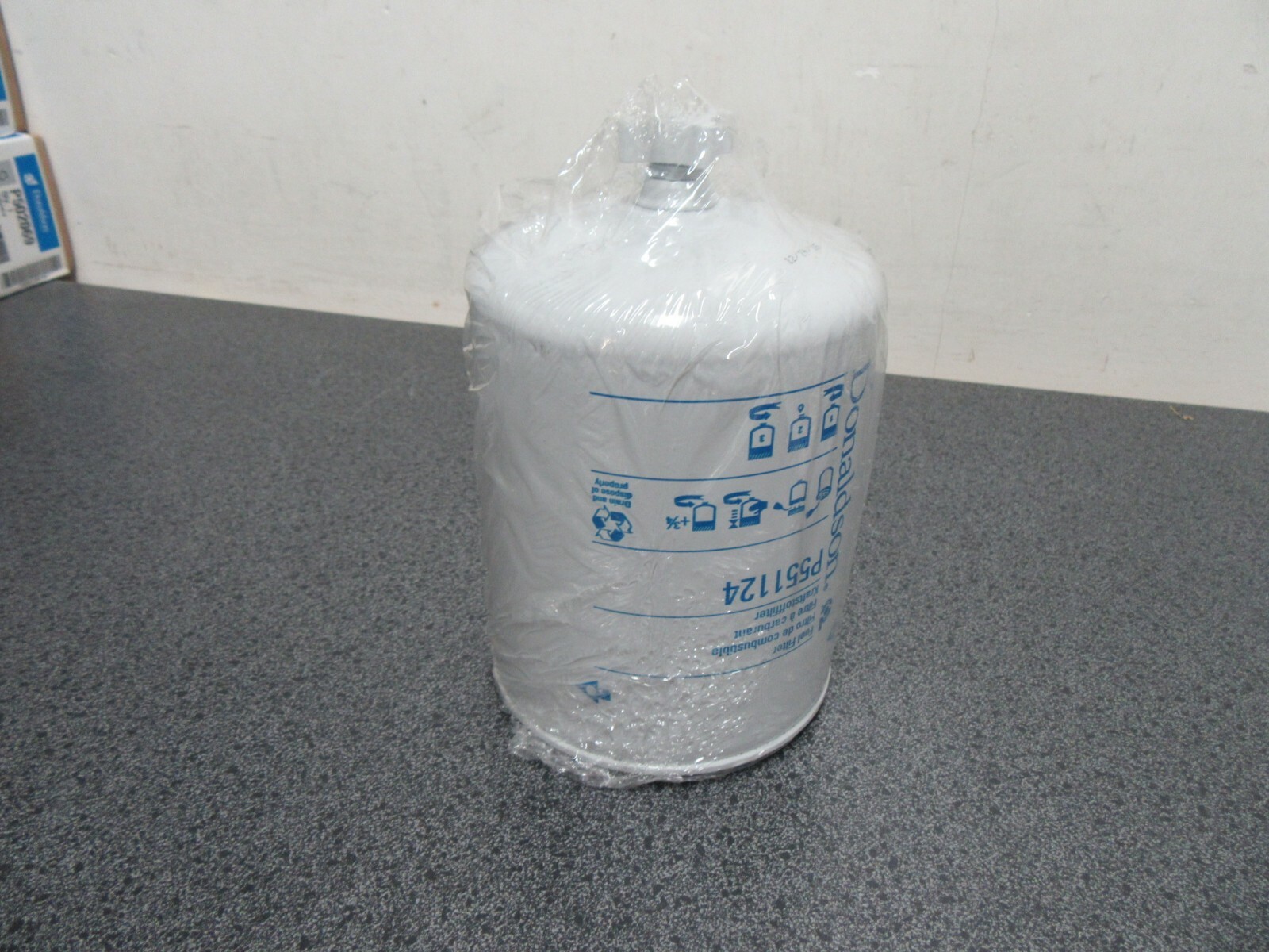 P551124 Donaldson Fuel Filter Kit for sale online | eBay