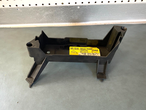 GM OEM NOS 25647542 Bolt On PCM Bracket 1996-1997 Buick Lesabre | eBay