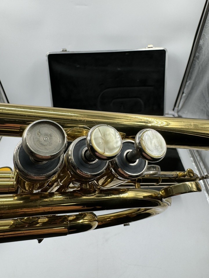 King Tempo 602 Coronet Music Instrument With Case & Mouth Piece | eBay