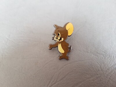 Pin's BD / TV - Tom et Jerry - Jerry corner n°67 | eBay