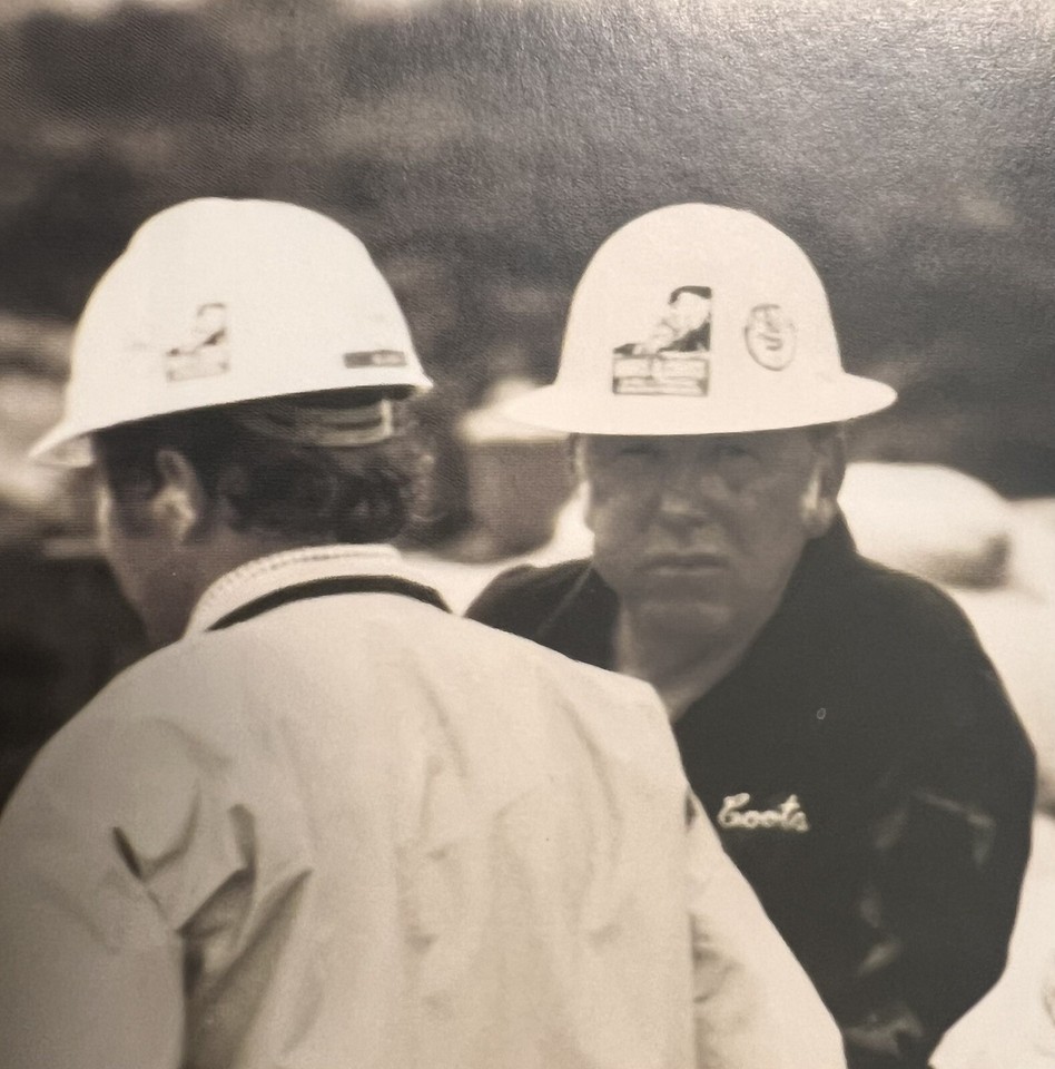 Boots & Coots Oil Well Firefighting Hardhat Sticker - 2-1/4”x 2-1/2” | eBay