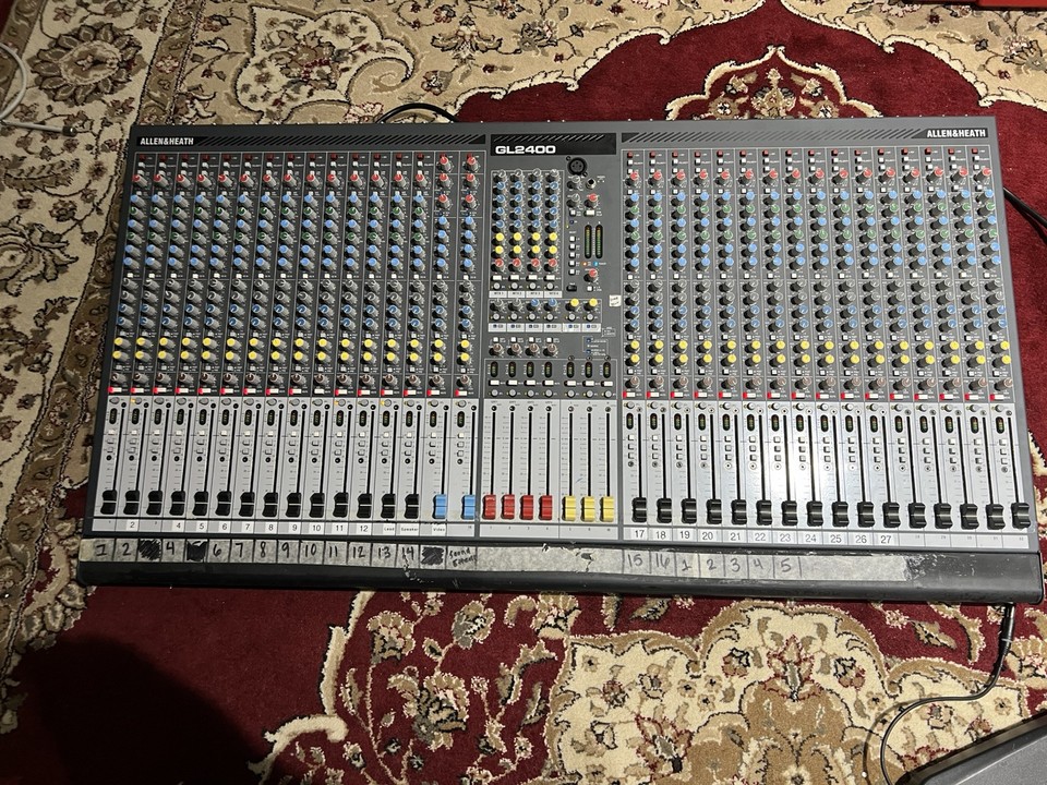 ALLEN &HEATH GL2400 32 Channel Console | eBay