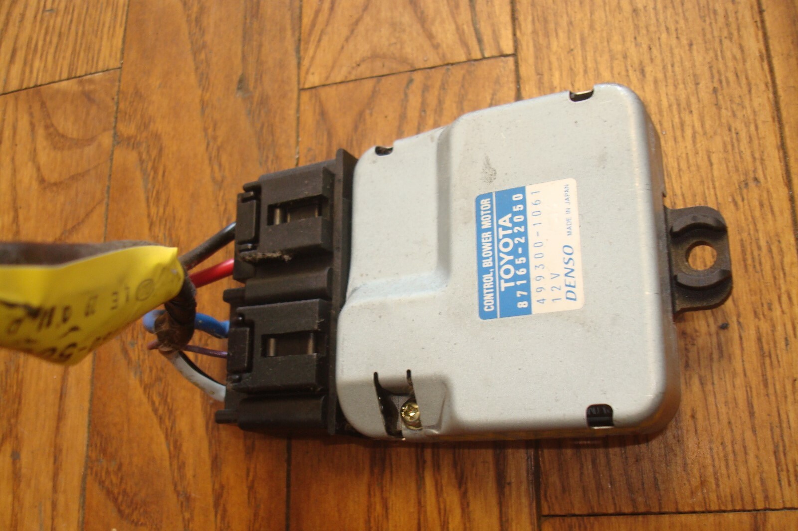 2004 LEXUS IS300 OEM Heater Blower Motor Control Module w/Harness 87165 ...