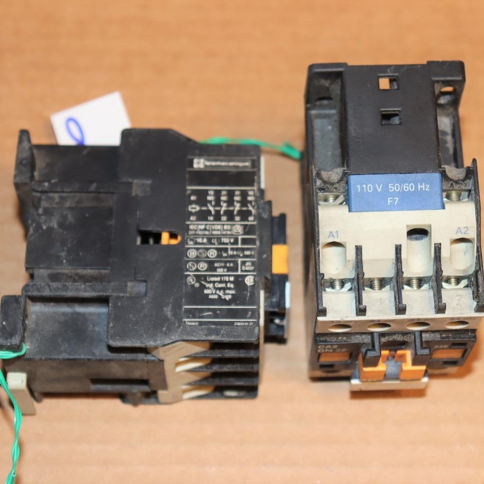 One Square D Telemecanique Contactor CA2DN22-F7 110V Coil | eBay