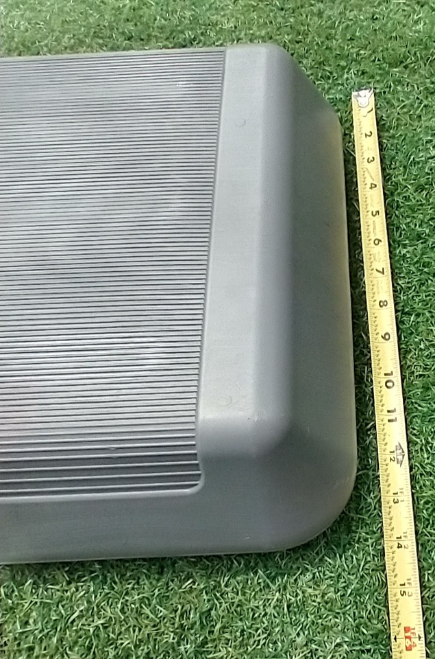 THE STEP AEROBICS PLATFORM 28" X 12" PLATFORM W/ 4" HIGH STEP GRAY ...