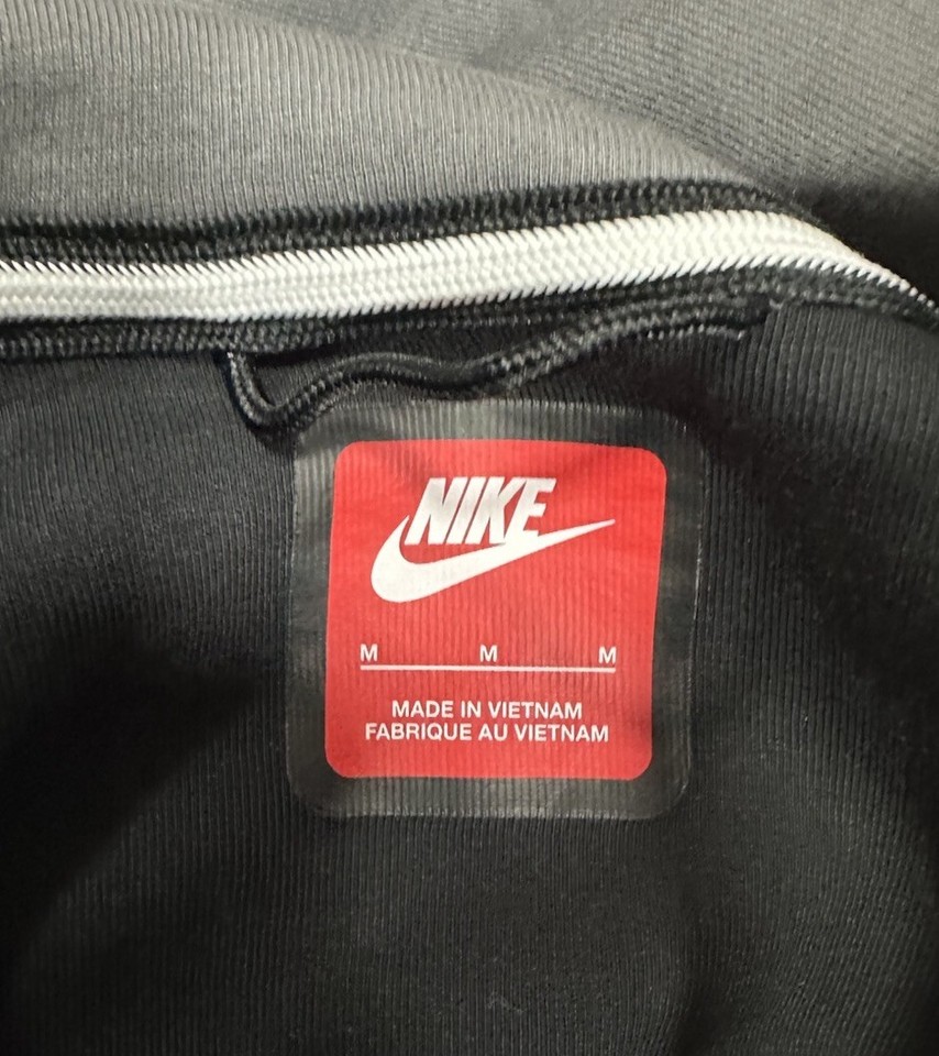 Nike Tech Fleece Windrunner Lt Orewood Grey Black Gold FZ4709-104 Men's ...