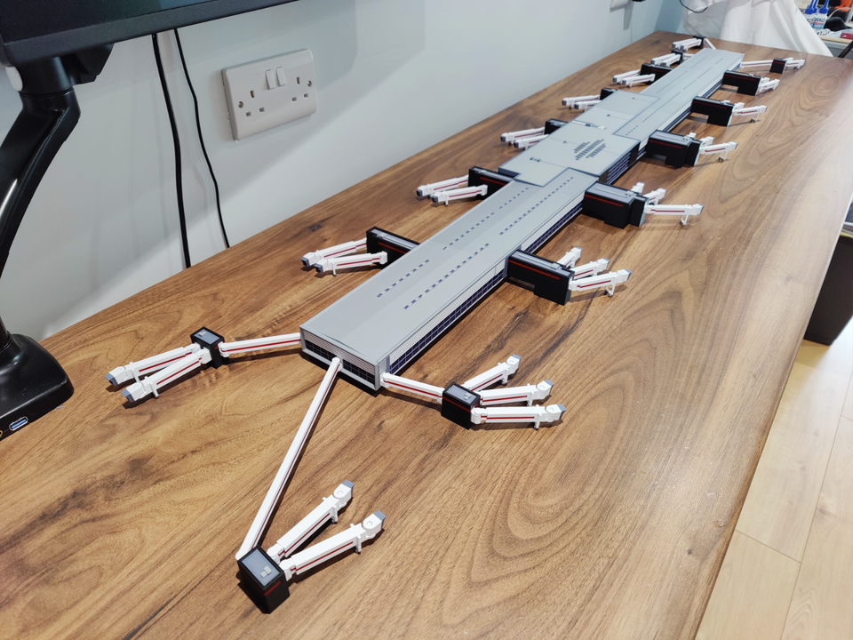 LONDON HEATHROW TERMINAL 2 PIER (T2B) 1:400 Scale Diorama Model Airport ...