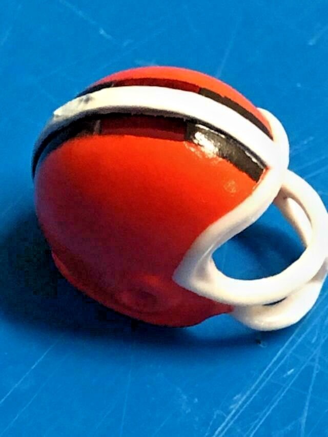 UPDATE HUGE SALE INDIVIDUAL NFL STARTING LINEUP OFFENSIVE HELMETS, BULK ...