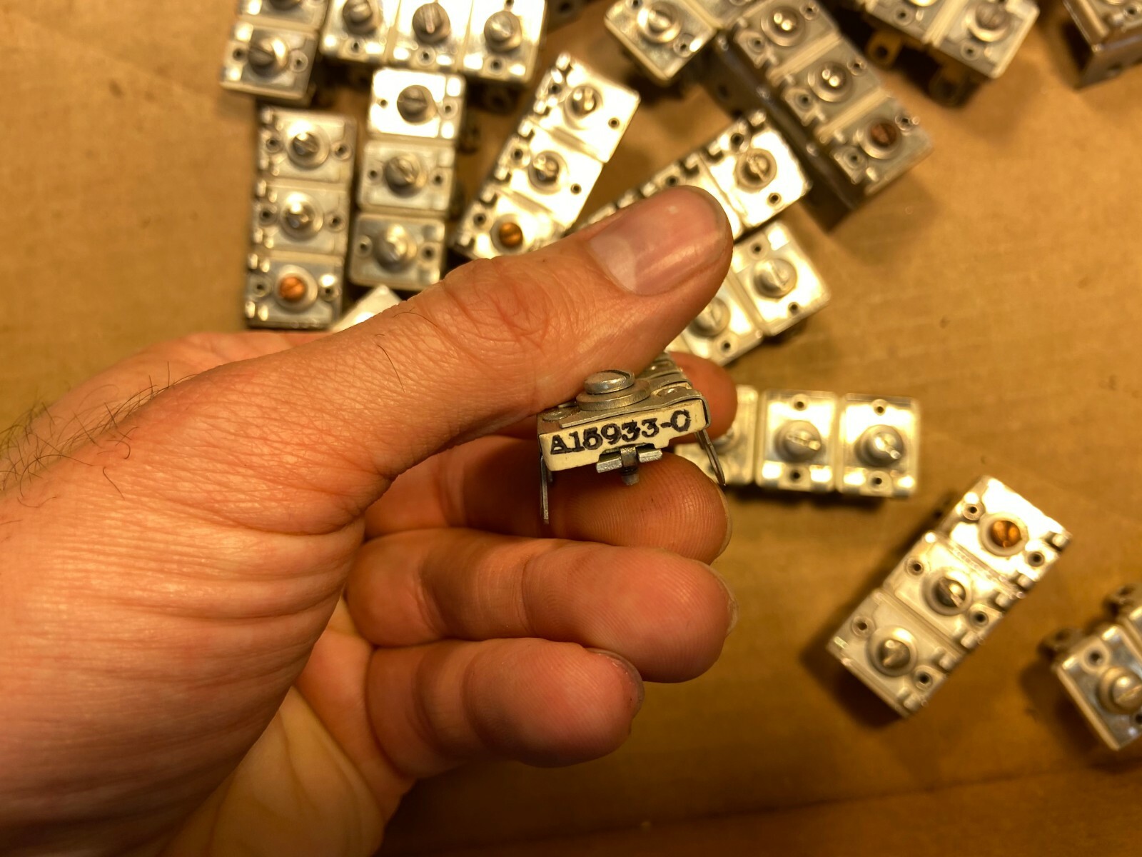 26 NOS Vintage Compression Trimmer Capacitor TRIPLES - 53734-1 | eBay