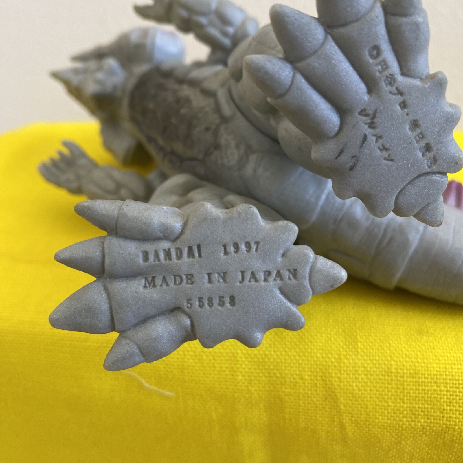 Silvergon Bandai Ultra Monster Series Figure Ultraman Tiga Kaiju 1997 ...