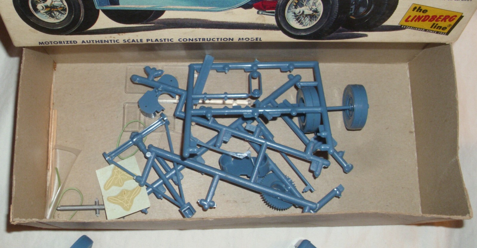 LINDBERG "T" FORD MOTORIZED HOT ROD COUPE CAR MODEL KIT 623M:100 BOXED ...