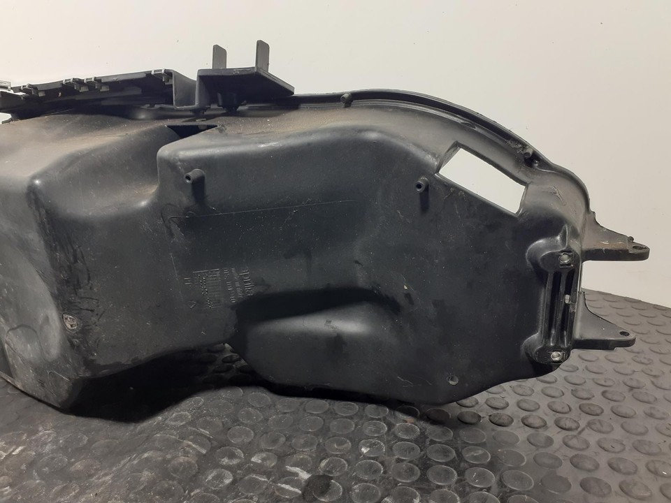 APRILIA LEONARDO Storage Box Luggage Carrier 1998 | eBay