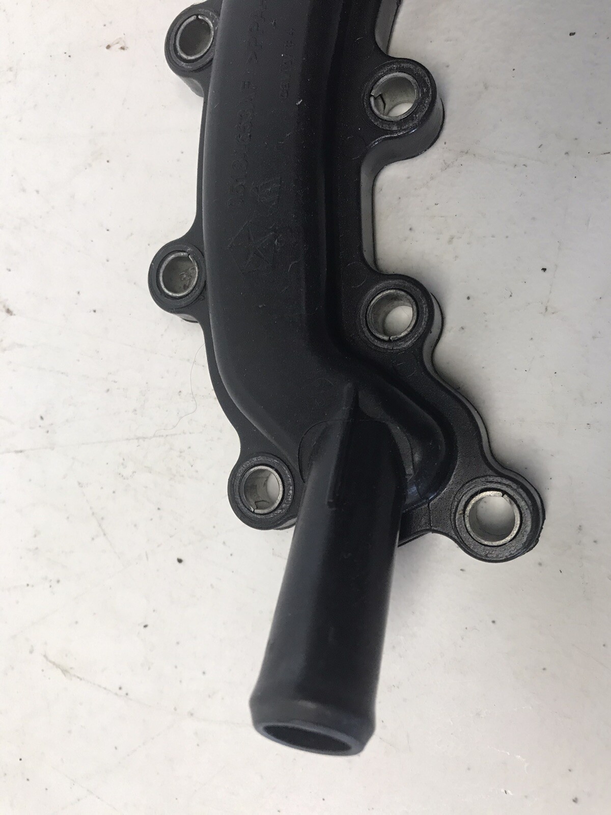 14 17 Chrysler Dodge Coolant Water Thermostat Housing 05184653AF ...