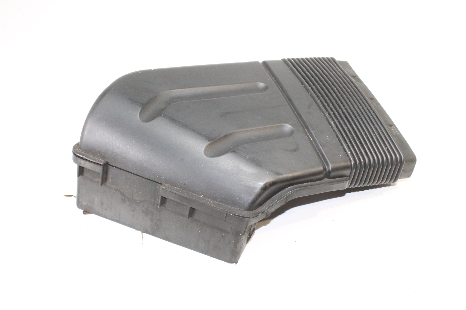 AUDI A4 8EC, B7 3.0 TDI quattro Air Intake Duct 8E0129617D Diesel 171kw ...
