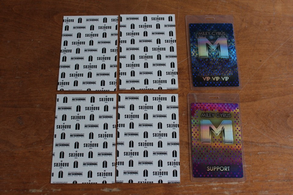 Miley Cyrus- 6 x Backstage Pass - incl. 2 laminated passes - FREE ...