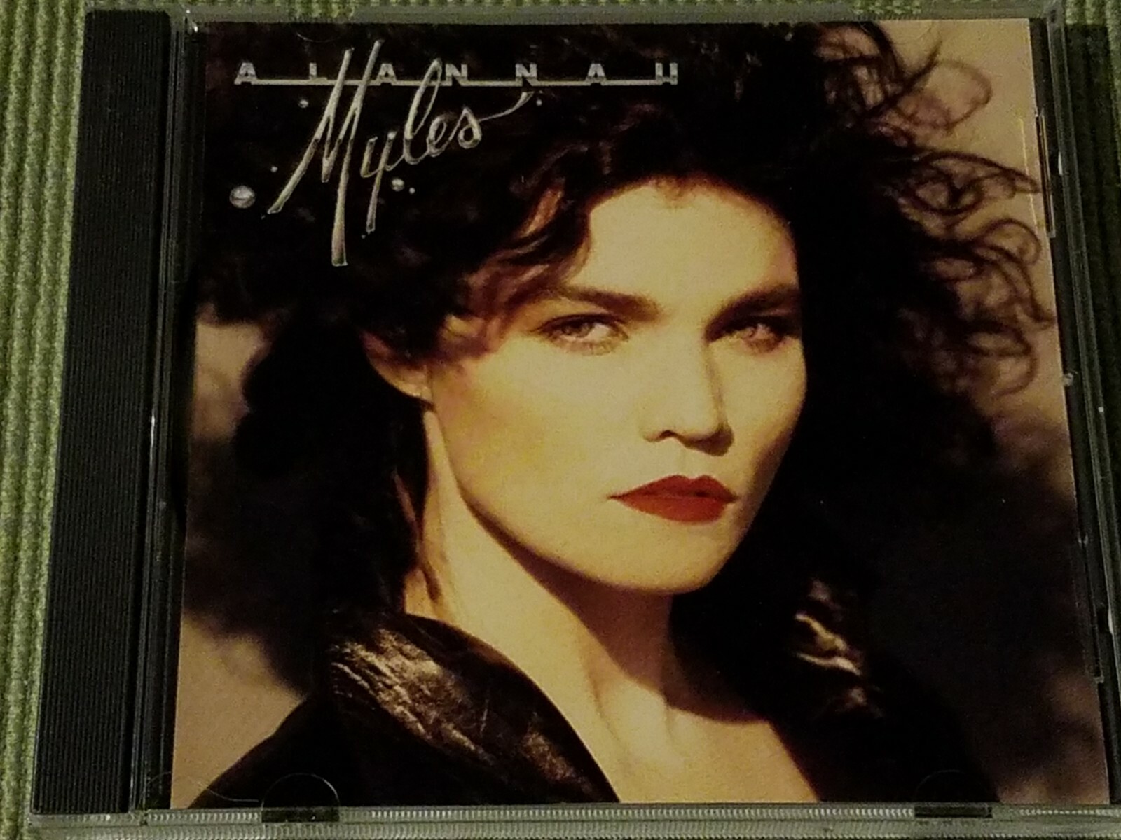 ALANNAH MYLES LOVE IS 1 TRACK RARE OOP PROMO CD FREE SHIPPING | eBay