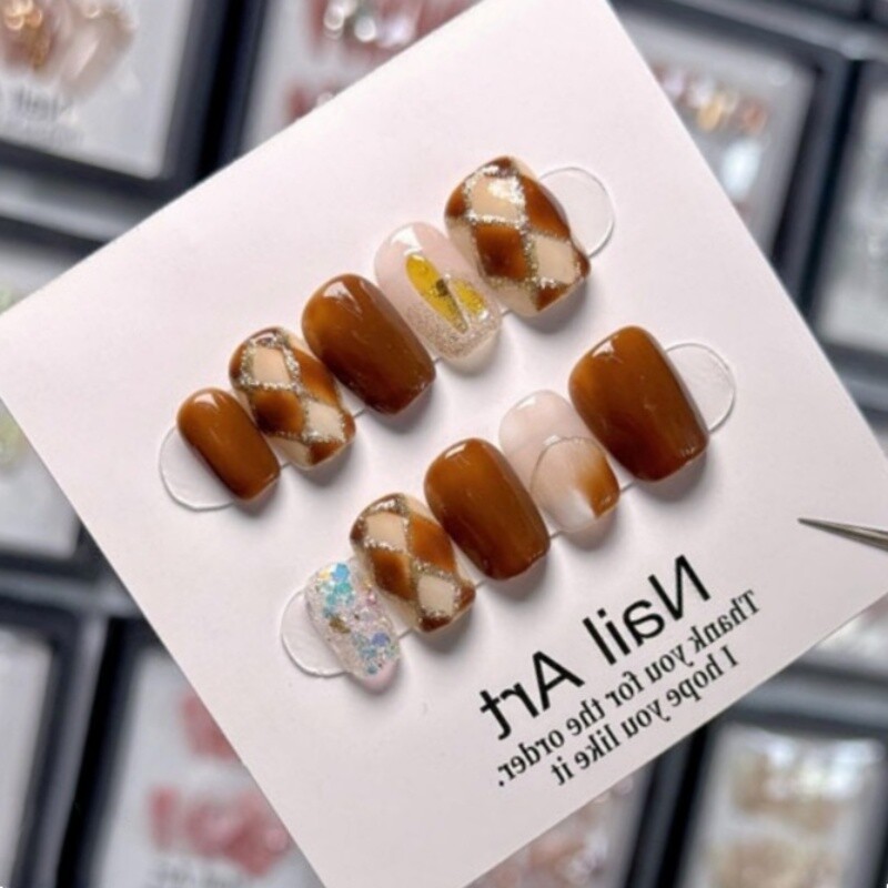 Trendy Caramel Latte Diamond Grid Hand-painted Nail Stunning Nail Art ...