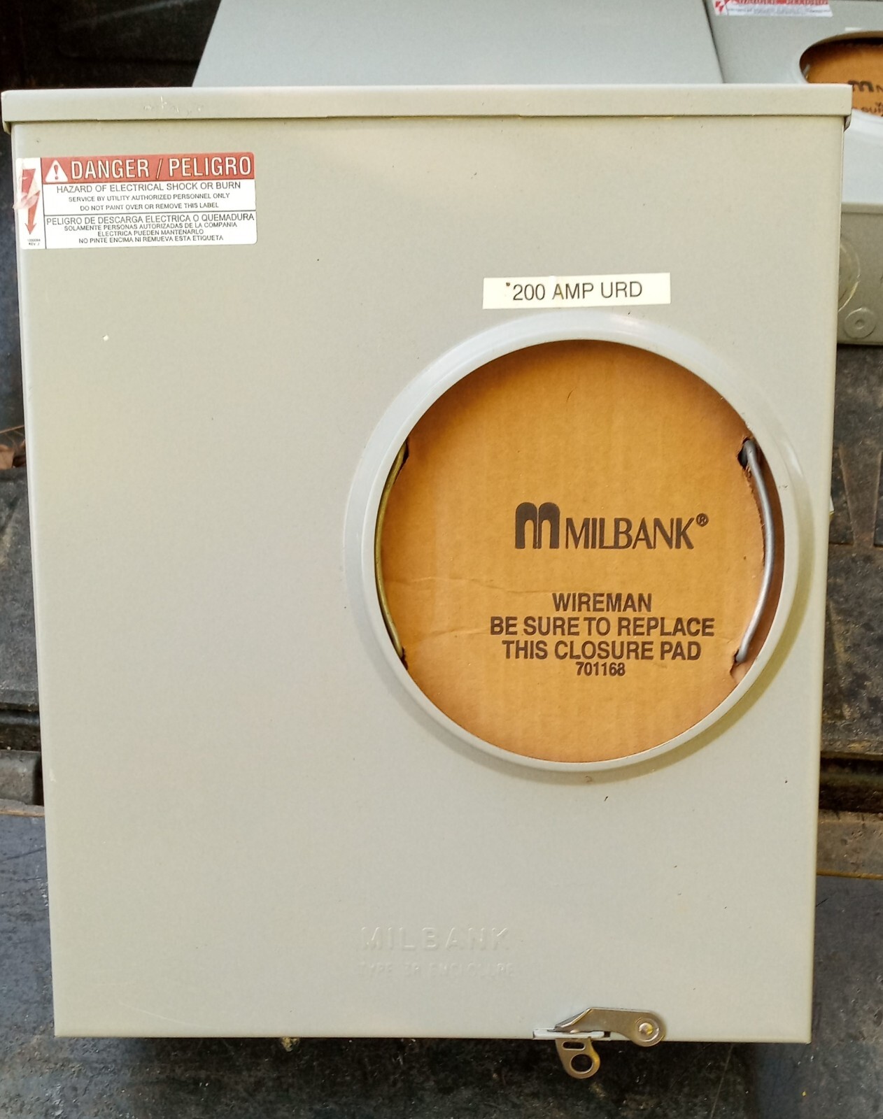 Milbank Meter Can 100 Amp Milbank CP3A51C16AAPCSXCCOD1 :: Meter ...