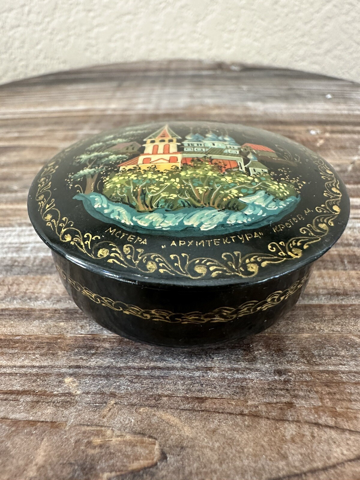 Vintage Lacquered round, Russian Pill Trinket Box 2” | eBay