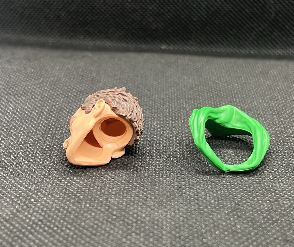 Hasbro Marvel Legends Dr Doom 2 Pack (Head Only) Accessories Fodder | eBay