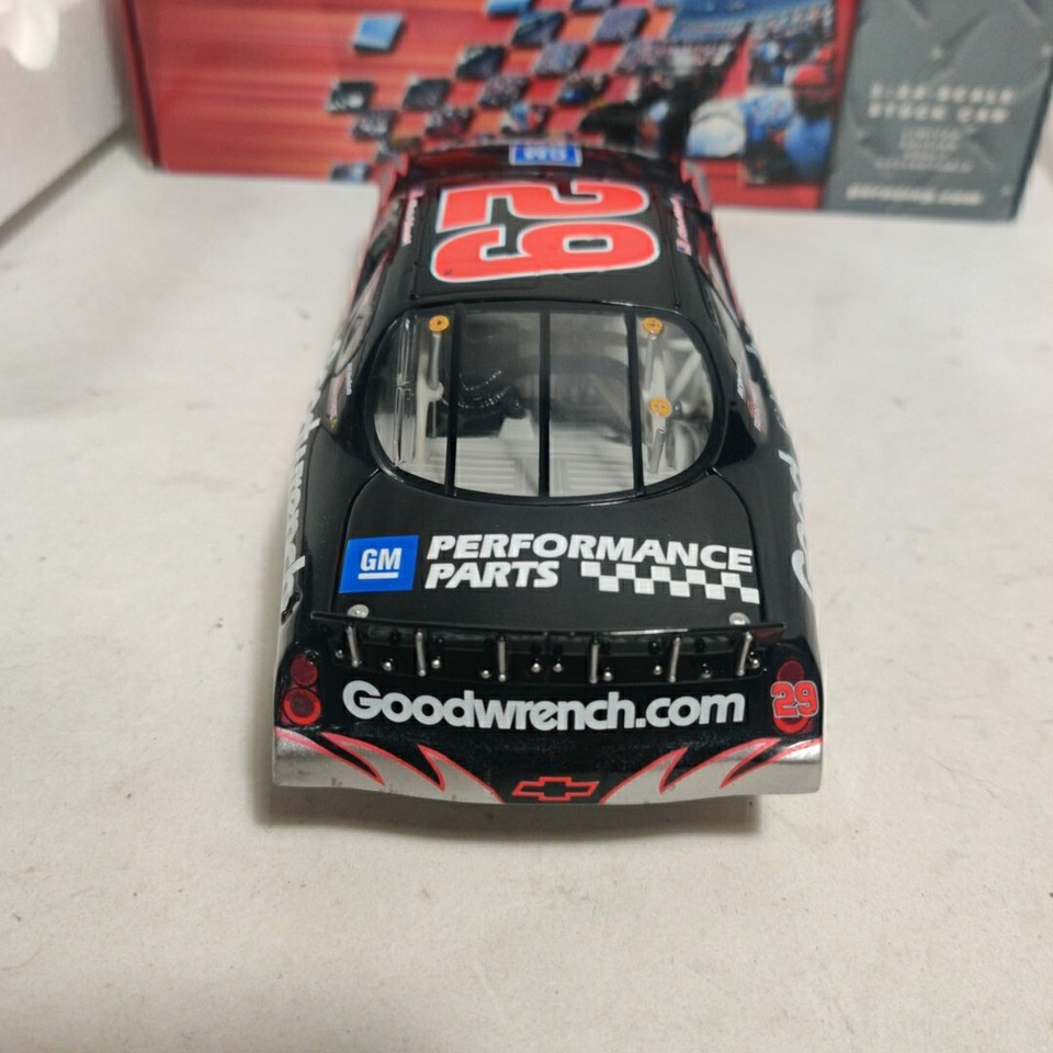 KEVIN HARVICK #29 GM GOODWRENCH VICTORY BURNOUT 2003 MONTE CARLO Mint ...