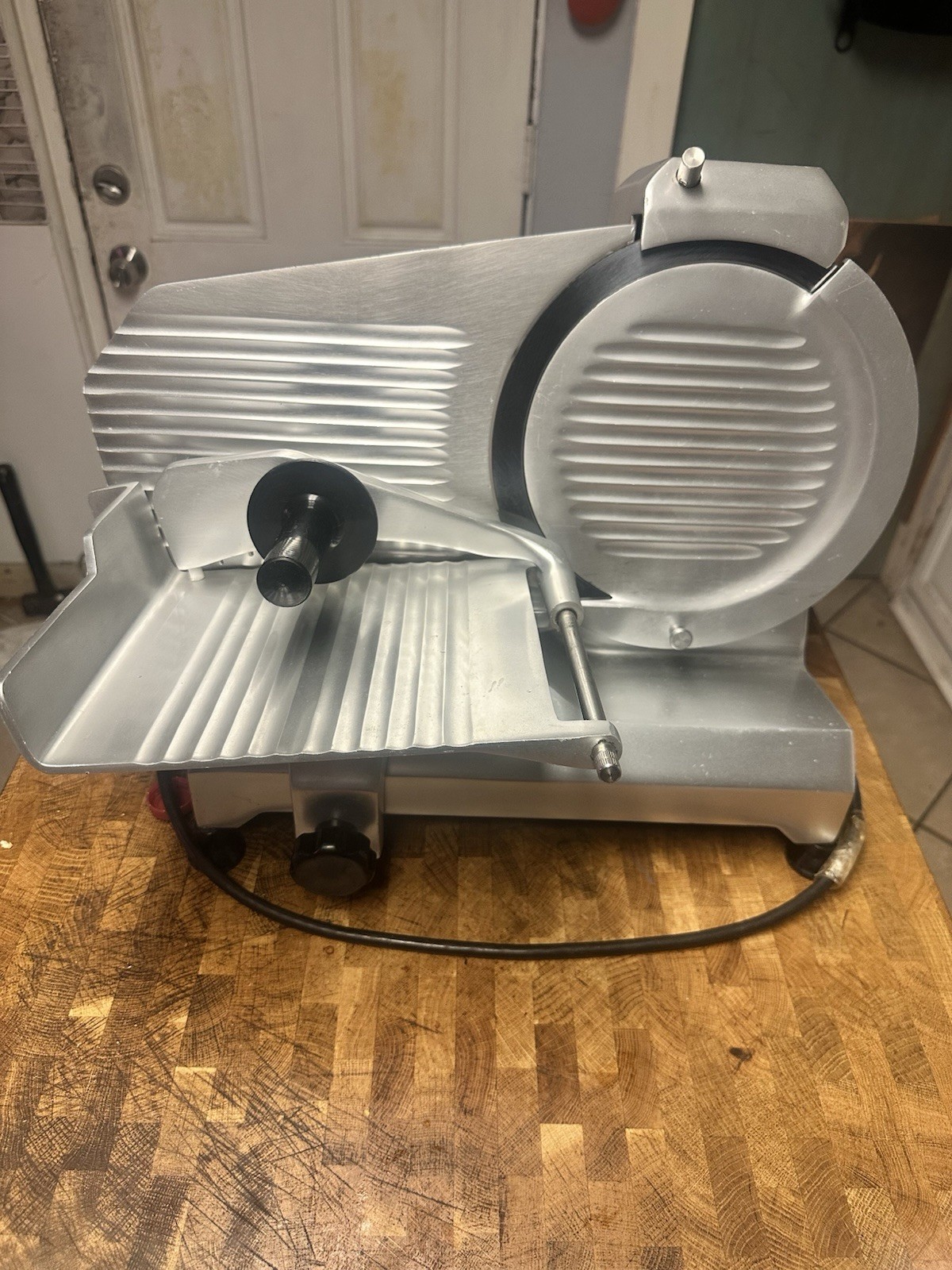Globe C12 Chefmate 12" C-Series Manual Food Slicer, 1/4-HP, NSF ...