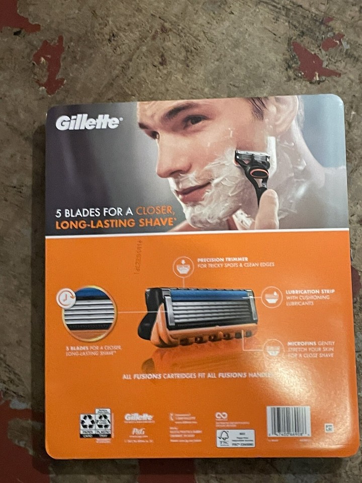 Men’s Razor Blades Refill Cartridges Gillette Fusion5 16 Sealed Pack ...