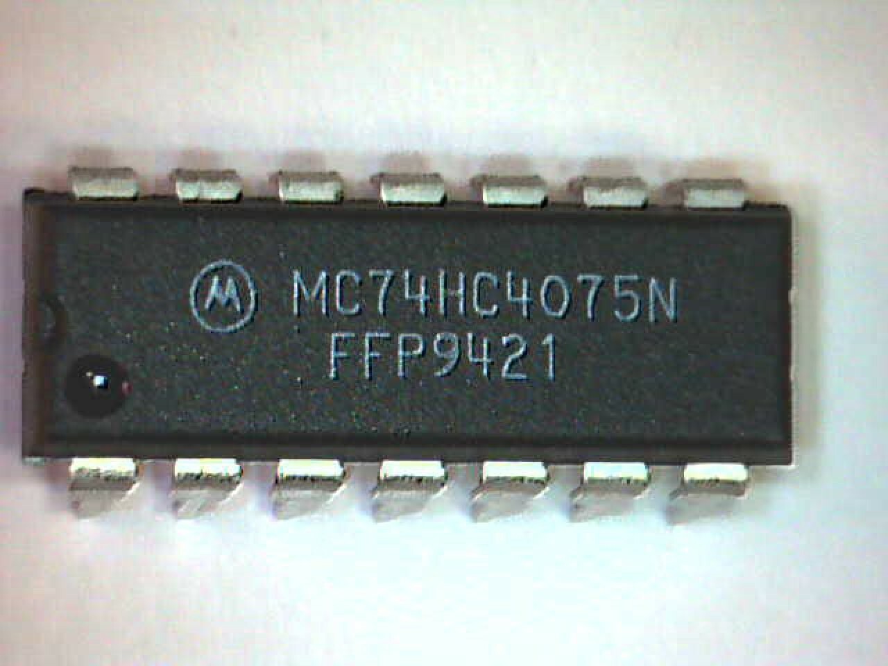 5x MC74HC4075N Triple 3-Input OR Gate DIP14 74HC4075 Motorola | eBay.de
