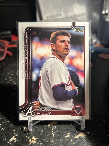 🔥🔥2025 Topps Series 1 Golden Mirror Variation SSP Austin Riley-Braves ...