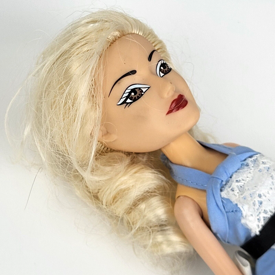 2006 - Harajuku Huckleberry Toys - Tick Tock Gwen Stefani Doll - No Box ...