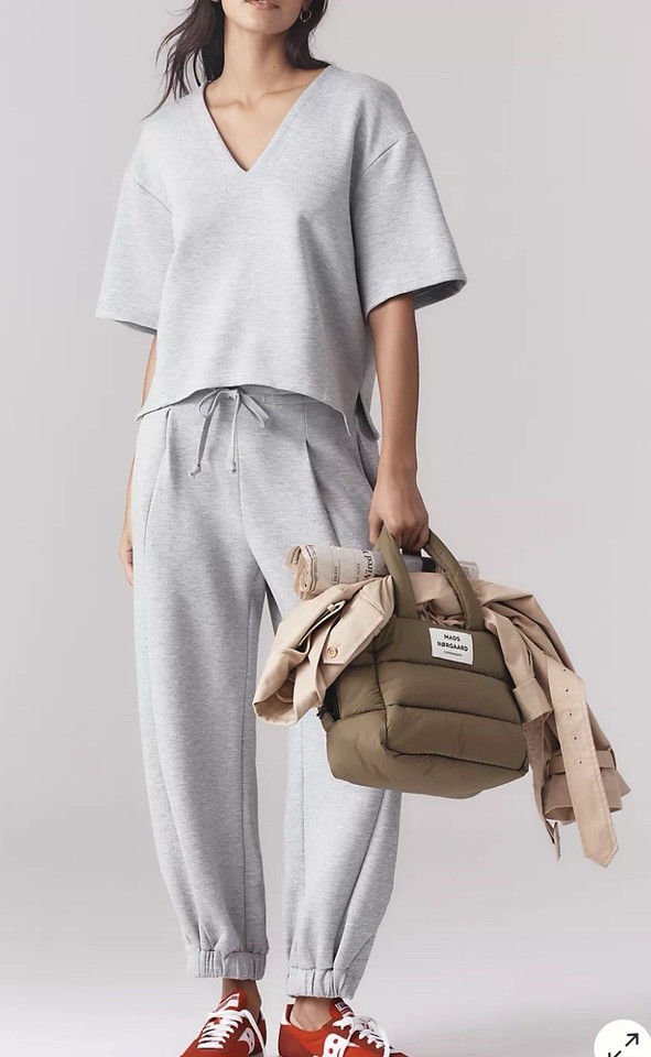 NWT Anthropologie Daily Practice Barrel Jogger Pants Pleats Small Grey ...