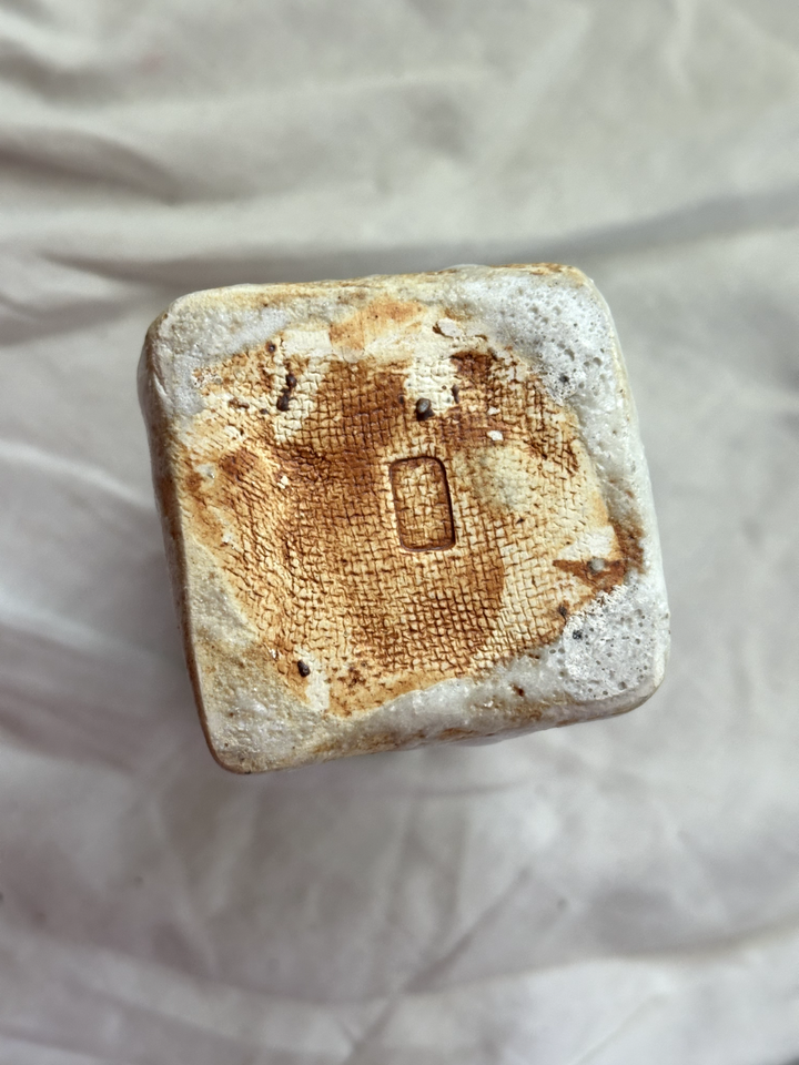 RARE Studio Made Japan Oujigama Shimo Ceramic Vase - White/Grey/Brown ...