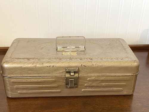 Vintage Union Chests Steel Metal Utility Tool Fishing Tackle Box Chest ...