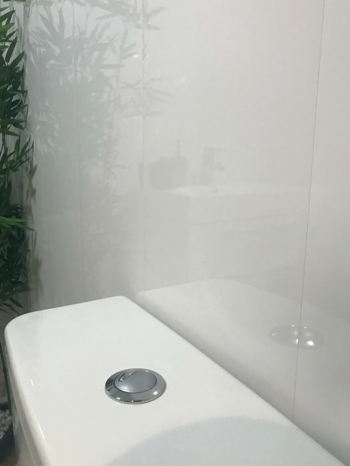 Gloss White Wall Panels & Bathroom Trims Shower Wet Wall Cladding PVC ...
