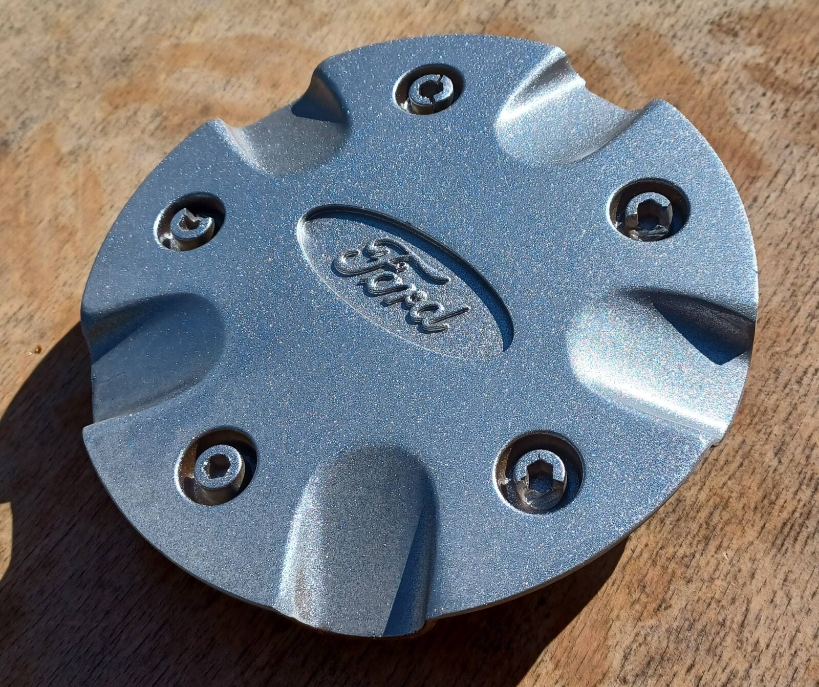 One Genuine 2000 to 2004 Ford Focus Alloy Wheel Center Cap Hubcap for ...