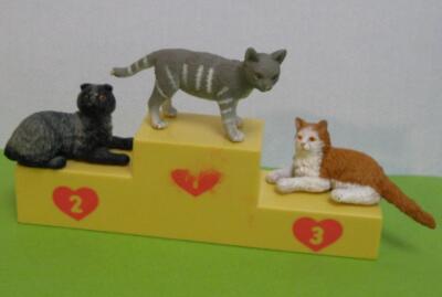 vtg PUPPY IN MY POCKET DOG 1st PLACE WINNERS AWARDS STAND w/3 KITTY ...