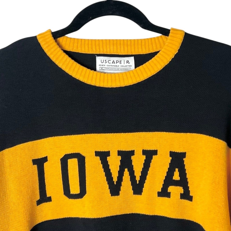 Uscape University of Iowa Hawkeyes Men's Crewneck Knit Sweater Size XL ...