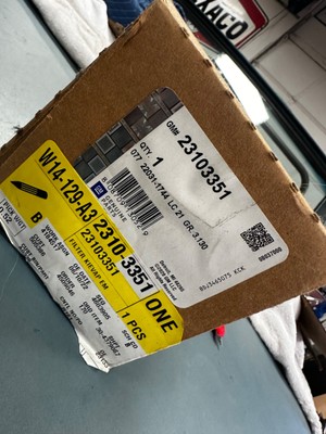 GM Genuine Parts 23103351 Vapor Canister Filter Kit with Seal | eBay