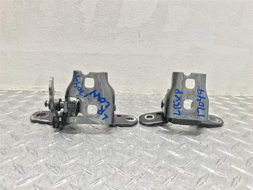 2016 DODGE RAM 1500 DRIVER REAR DOOR HINGES PAIR OEM 68058536AD | eBay