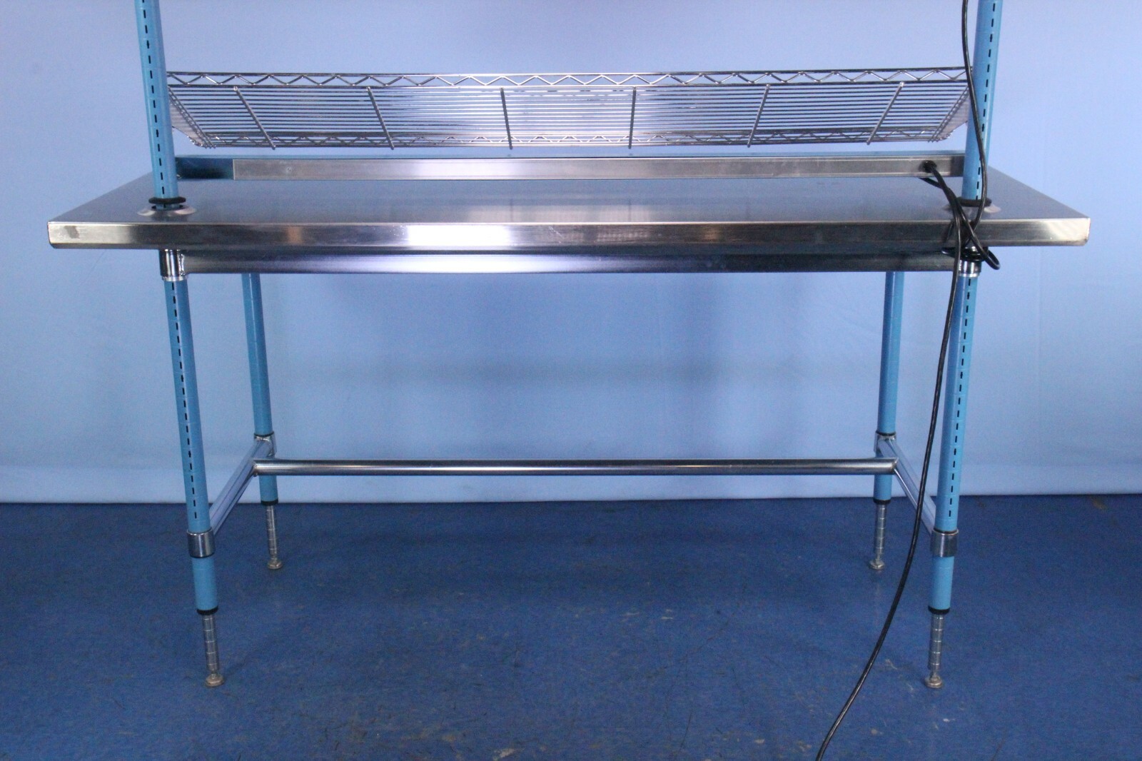 Metro SmartBench Biomed Lab Workbench with PBA-LA60 Light Nice!! with ...