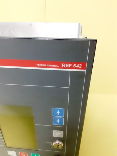 ABB Feeder Terminal REF 542 REF542-Einheit kpl. engl. grau lang crb ...
