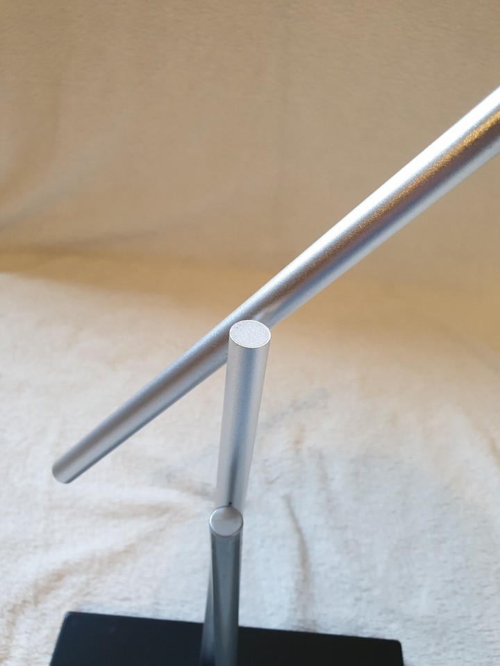Motion Sticks Kinetic Desktop Toy - Perpetual Swinging - Gift - Like ...