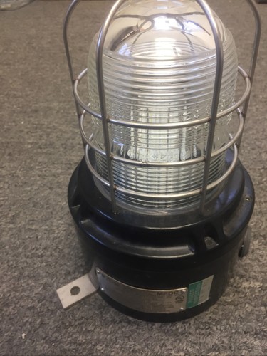 EATON COOPER MEDC Type LD15 clear LED Strobe Light Hazardous Location ...