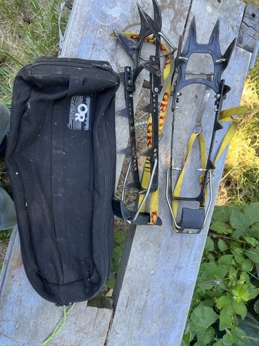 Grivel 2F Fully Adjustable 12 Point Crampons with OR full zip carry bag ...