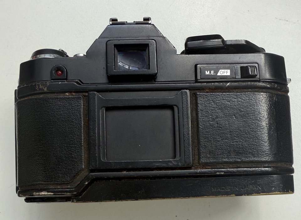 KONICA AutoReflex T4 35mm SLR Camera Body Only | eBay