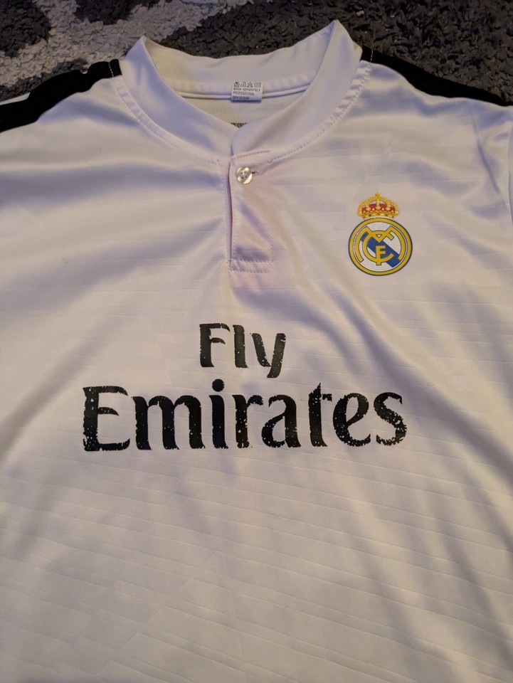 Real Madrid Fly Emirates Soccer Jersey Shirt Youth 26 Activewear | eBay UK